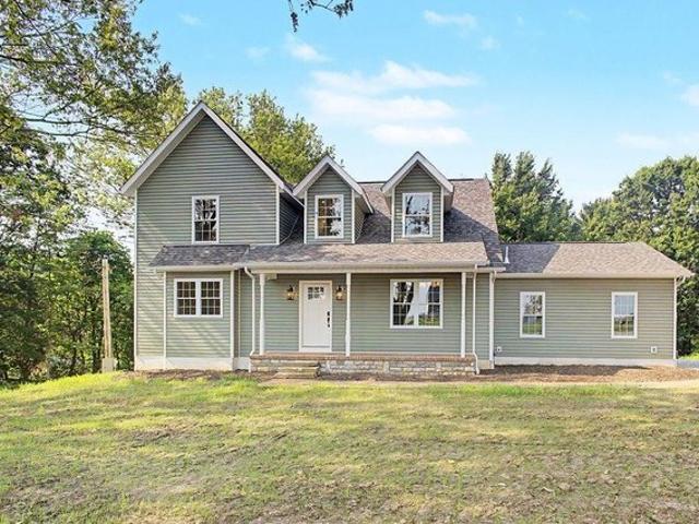 6161 Lock Rd, Centerburg, OH 43011