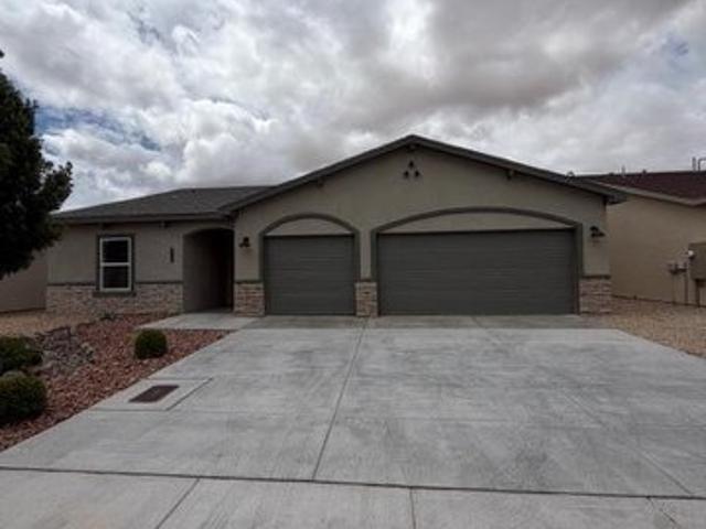 6161 Petty Lane St, Las Cruces, NM 88012