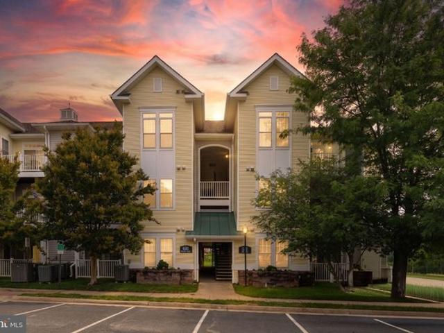 6161 Willow Pl Apt 207, Bealeton, VA 22712