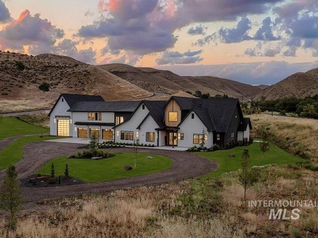 6162 N High Valley Way, Boise, ID 83714