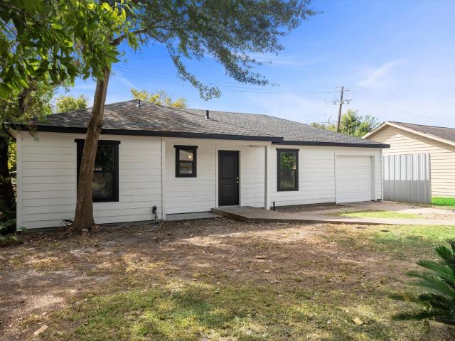 6162 Beldart St, Houston, TX 77033 | Compass