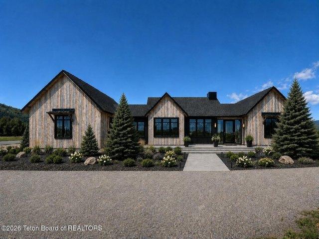 6162 Egret Cir, Victor, ID 83455