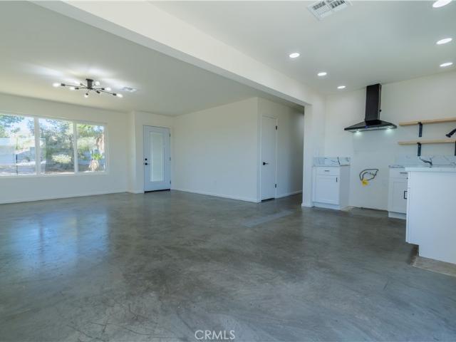 61638 La Jolla