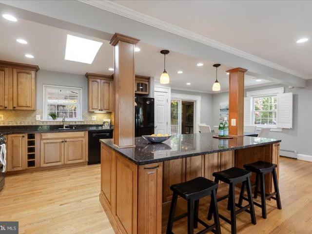 6163 Kellogg Drive
