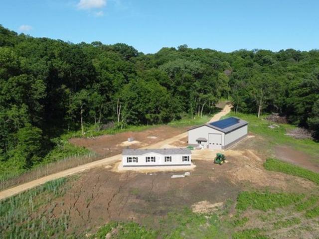 6163 S Blanding Rd, Hanover, IL 61041