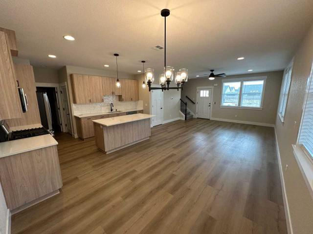 616 3 Bedroom Apartment for Rent at 1086 1086 Sassafras St & 1143 S 11th St Independence, OR 97351