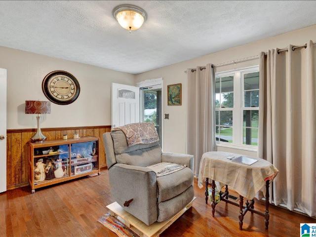616 10Th Terrace