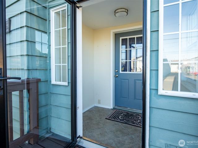 616 7th Street