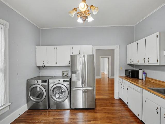 616 Colville Street