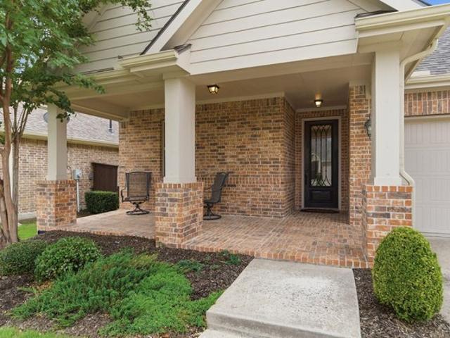 616 Caudle Ln, Savannah, TX 76227