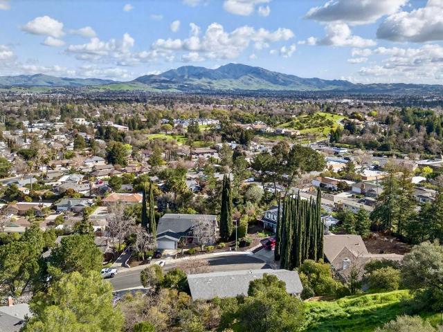 616 Aleta Pl, Pleasant Hill, CA 94523 | MLS #41130 | Compass