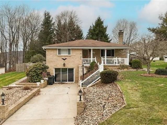 616 Barbara St, Seward, PA 15954