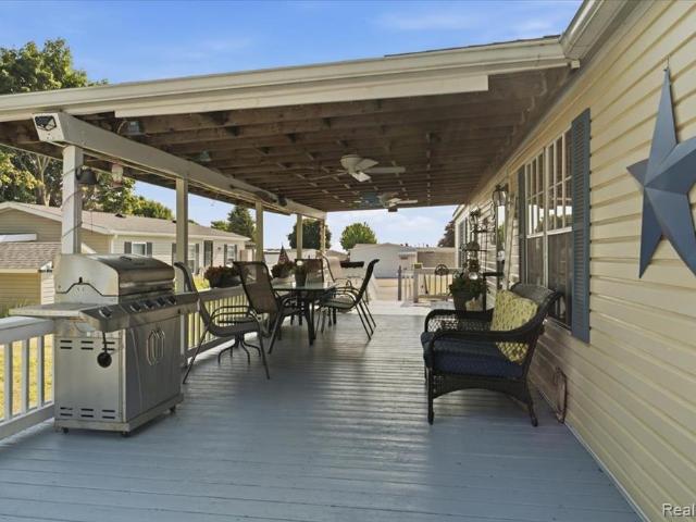 616 Barefoot Lane