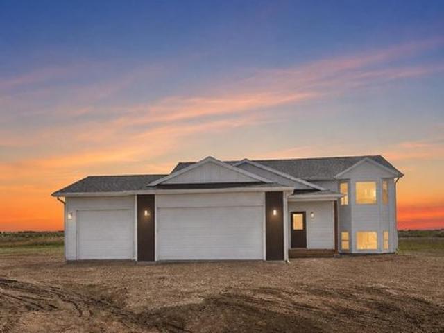 616 Bull Run Dr, Box Elder, SD 57719