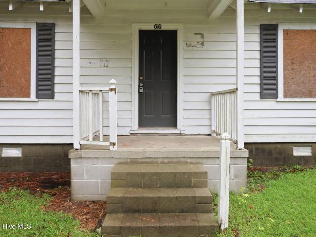 616 Griffin Street