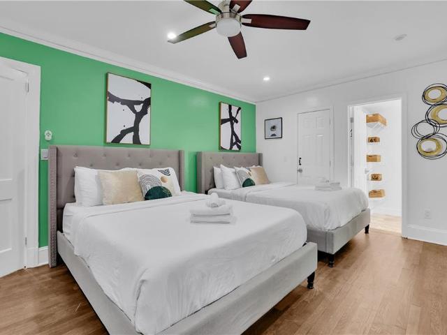 616 Darlington Road NE