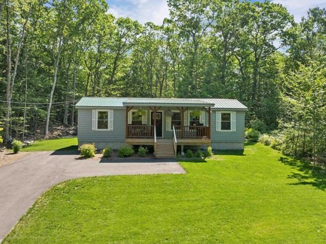 616 Deer Meadow Rd, Webster, NH 03303