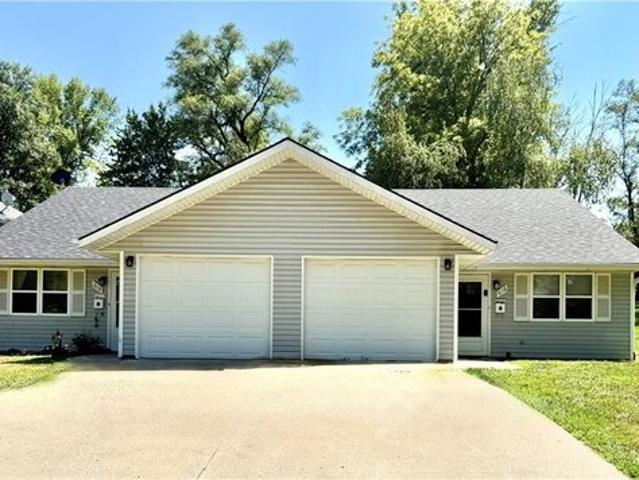 616 E 6th St, Maryville, MO 64468
