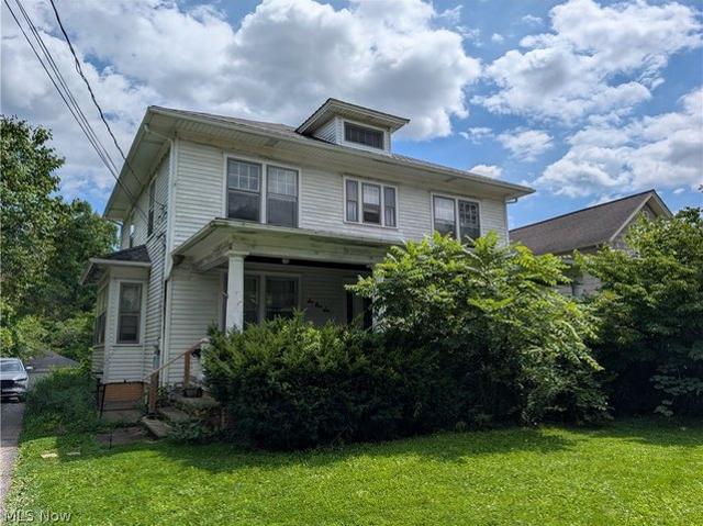 616 East Ave, Elyria, OH 44035