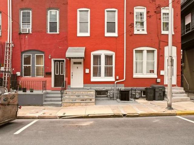 616 Elm Street