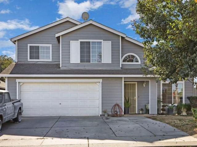 616 Fall River Dr, Modesto, CA 95351