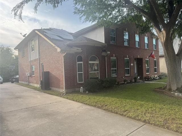 616 Huntington Lane