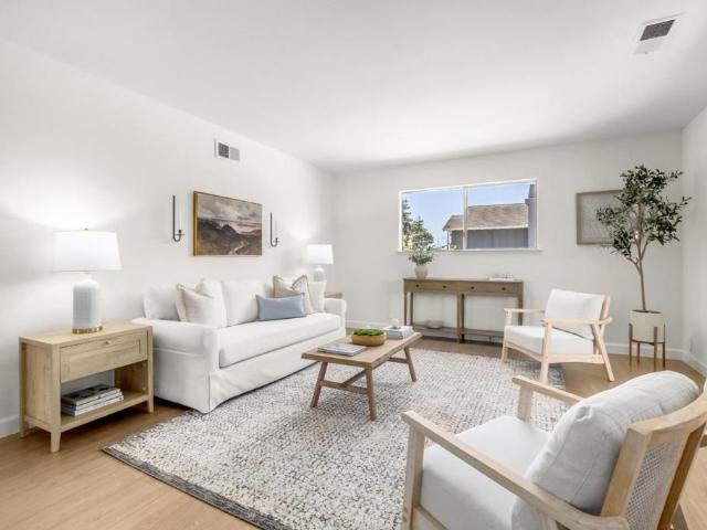 616 Oak Drive