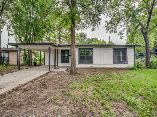 616 Leyenda Dr, Mesquite, TX 75149 | MLS #21258 | Compass