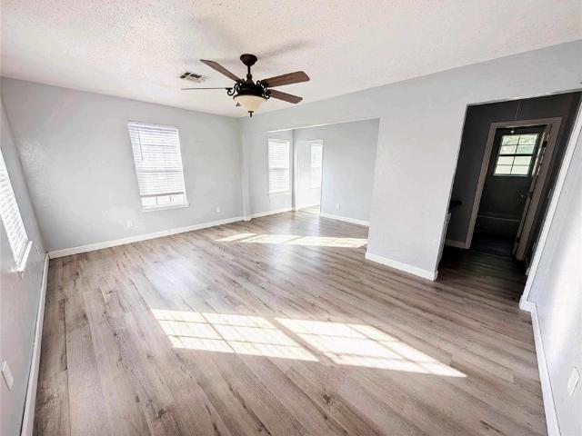 616 Lions Park Place