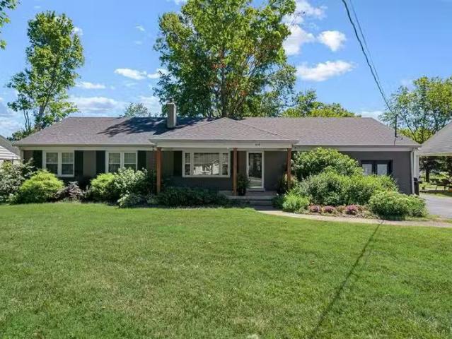 616 Meadowlawn Avenue, Bowling Green, KY 42103 650635396
