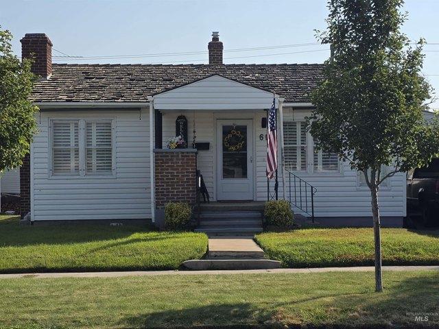 616 N 11th Ave, Buhl, ID 83316