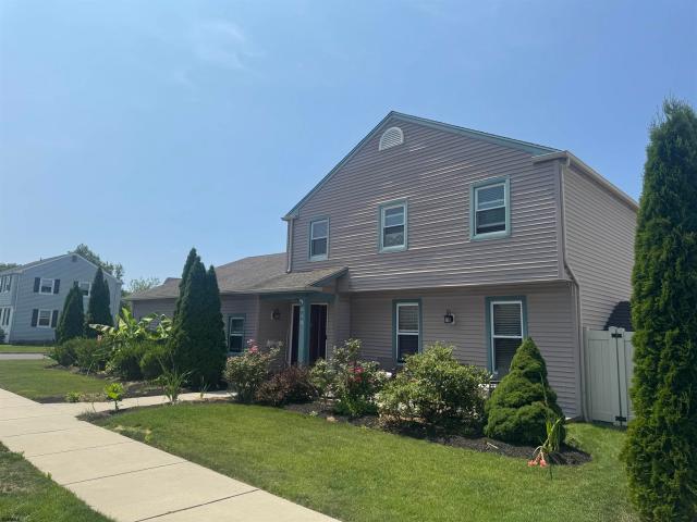 616 N Douglas Ave