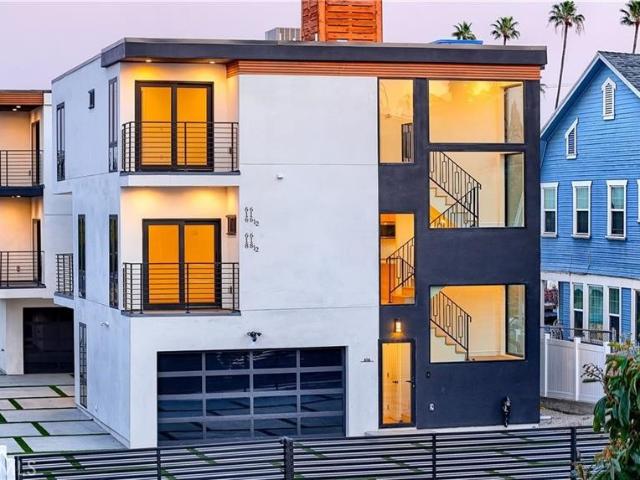 616 N Mariposa Ave Avenue