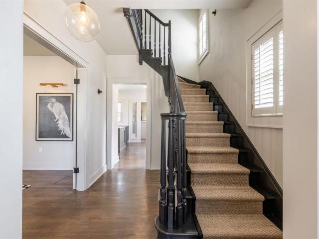 616 NE 15th Street