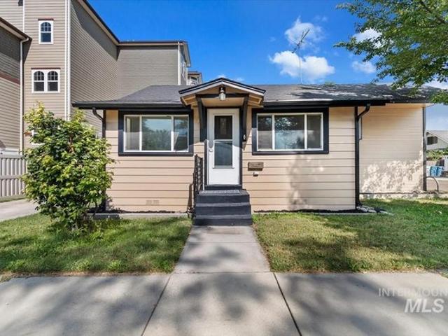 616 S 9th Ave, Caldwell, ID 83605
