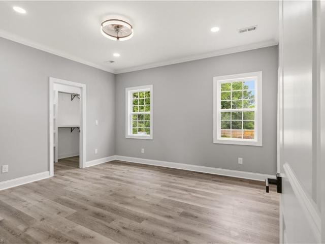 616 S Elm Street