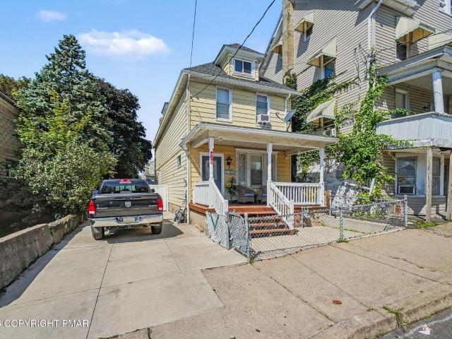 616 Seybert Street