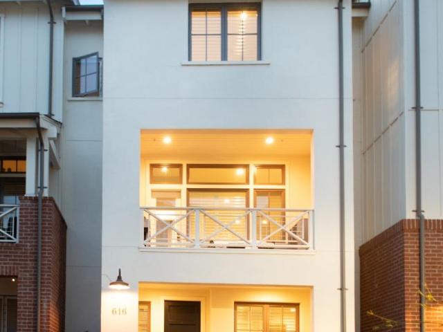 616 Sunsweet Way