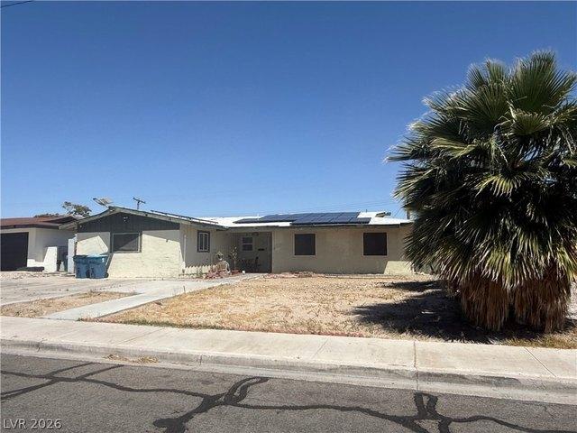 616 Pioneer St, Las Vegas, NV 89107