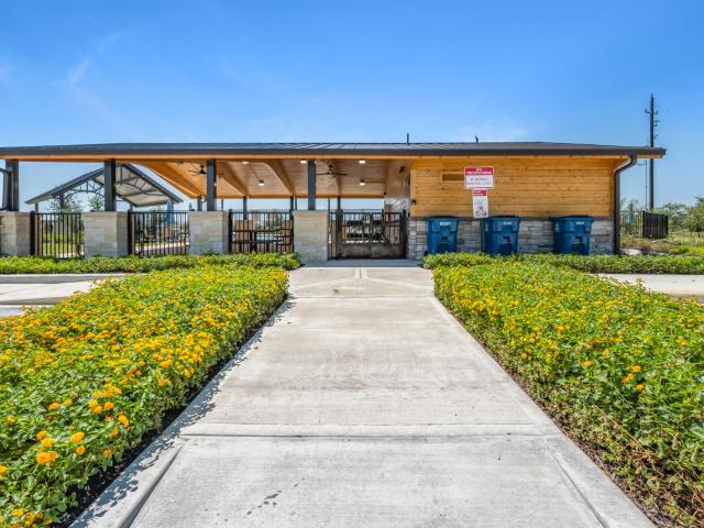 616 Rocky Bluff Way