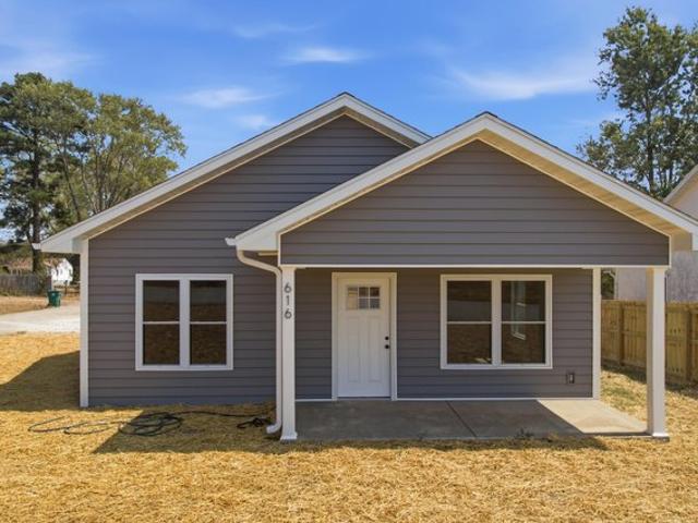 616 Rogers Ave, Cabool, MO 65689