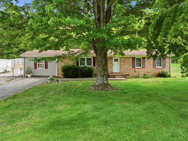 616 Red Lick Rd, Berea, KY 40403