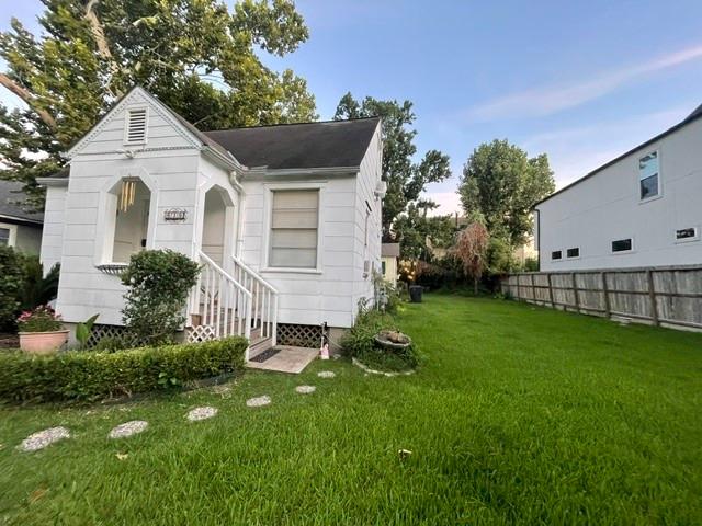 616 W 25th Street