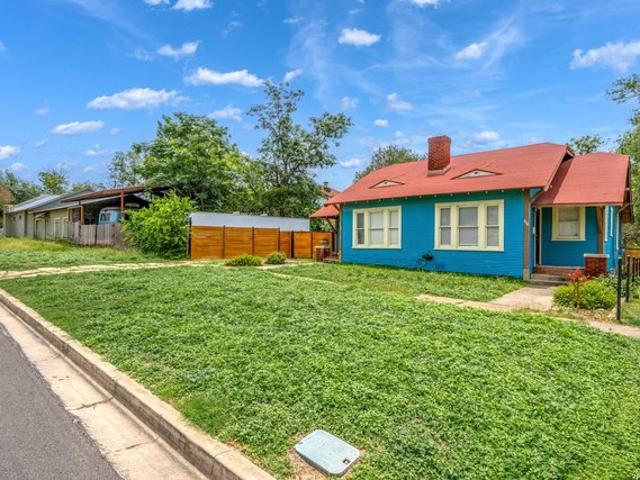 616 W Agarita Ave, San Antonio, TX 78212