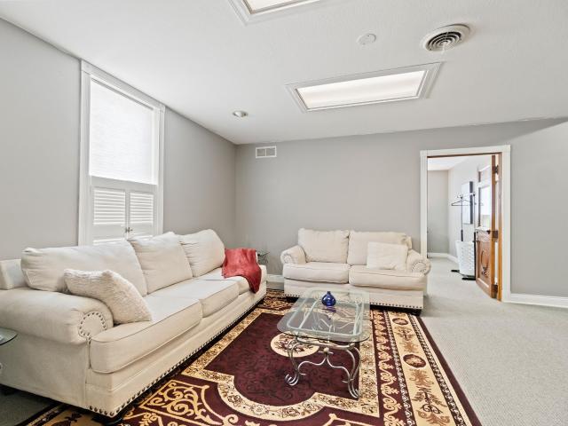 616 W Superior Street