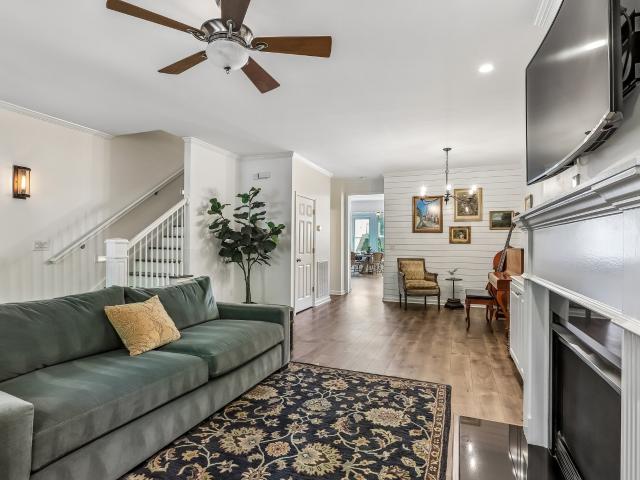 616 Watermark Way