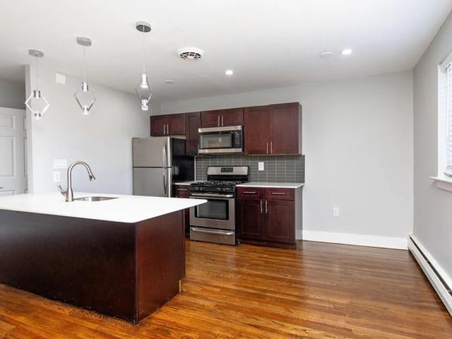 616 Walnut Ln, Philadelphia, PA 19128