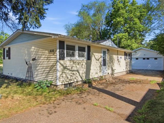 616 Truax Blvd, Eau Claire, WI 54703