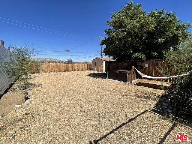 61750 Desert Air Rd, Joshua Tree, CA 92252