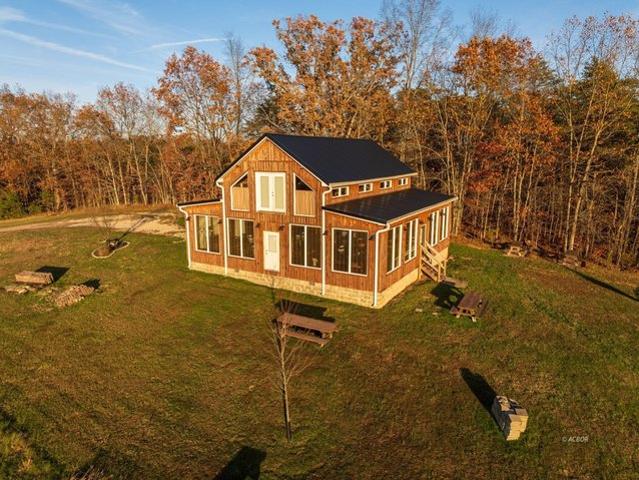 6176 Bethany Ridge Rd, Guysville, OH 45735